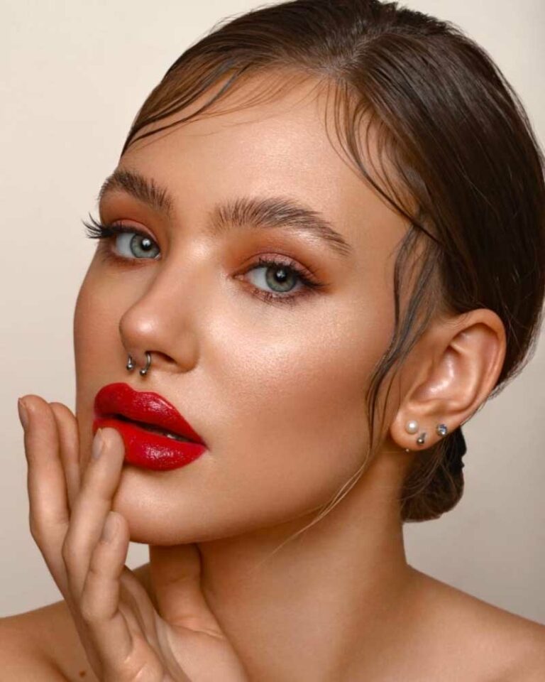 The Best Hairstyles for Your Face Shape - From Oval to Diamond